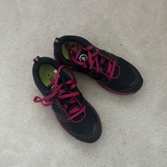 Iceberg | Shoes | Iceberg Pytho2l Bugrip Womens Running Shoe | Poshmark